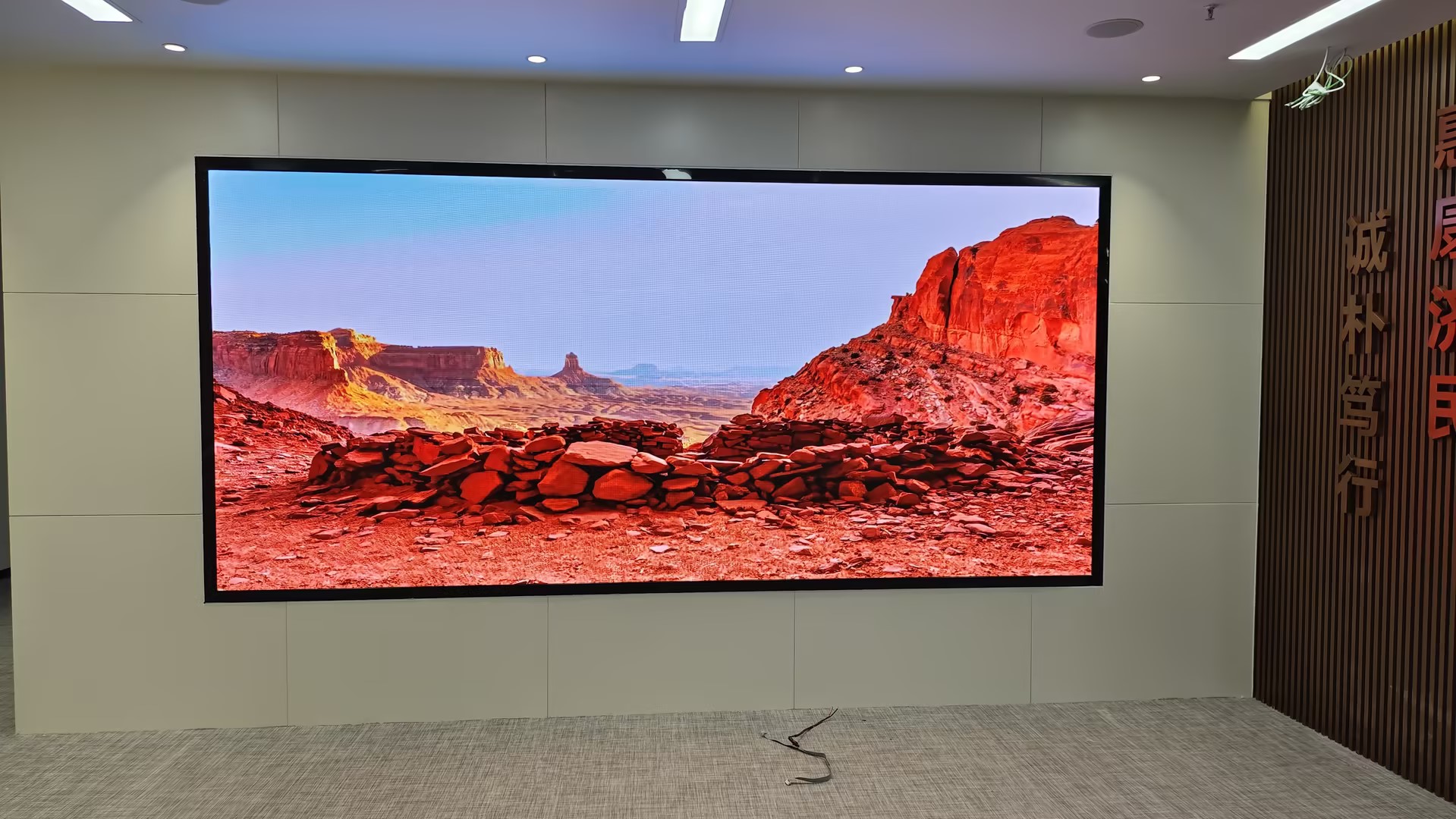 揭秘LED拼接屏安装必知的7大黄金法则 | 镁丽电子